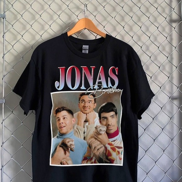 TeriH | Shirts | Five Albums One Night Tour Shirt Jonas Brothers ...